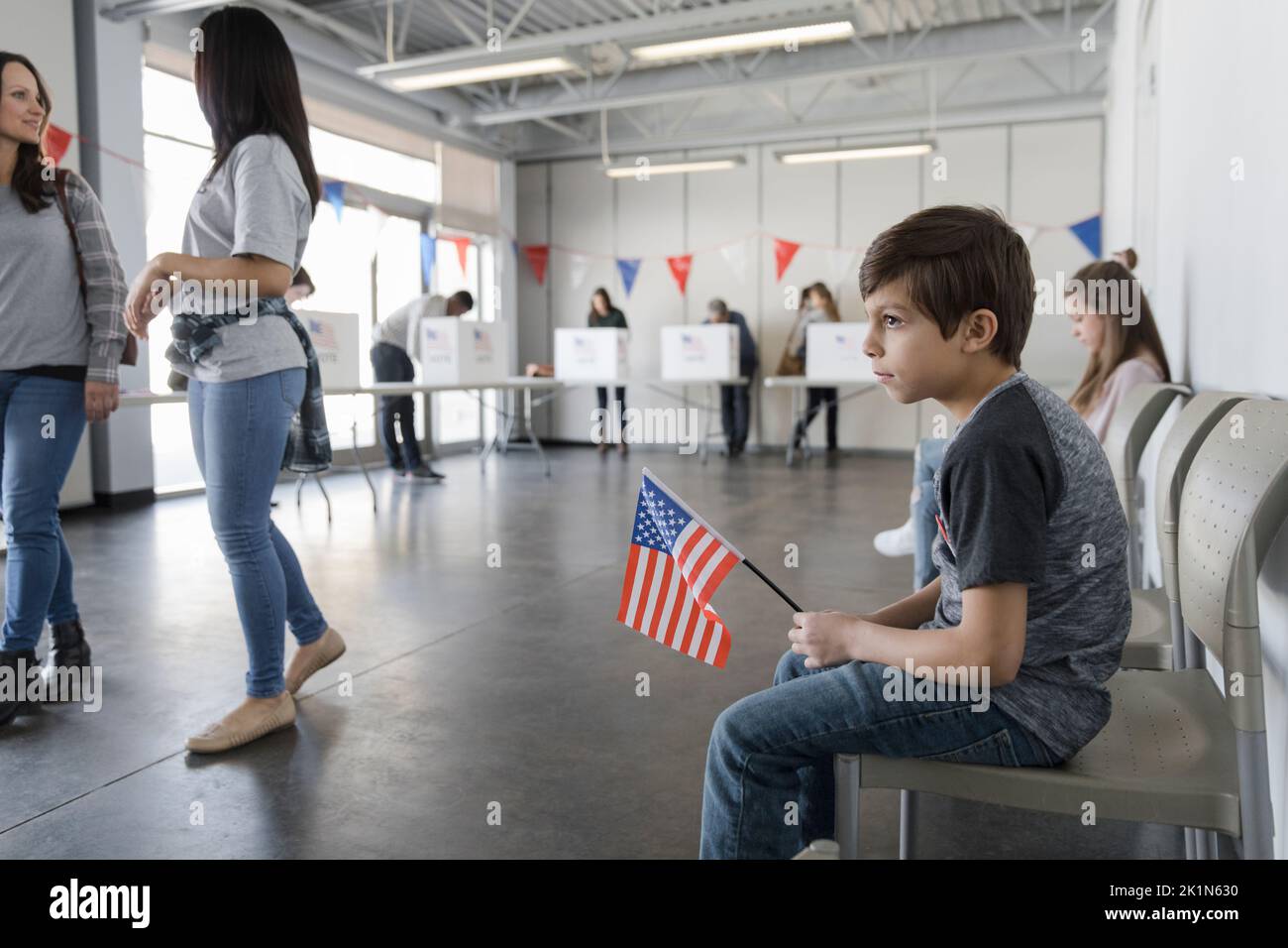 Boy american flag hi-res stock photography and images - Alamy
