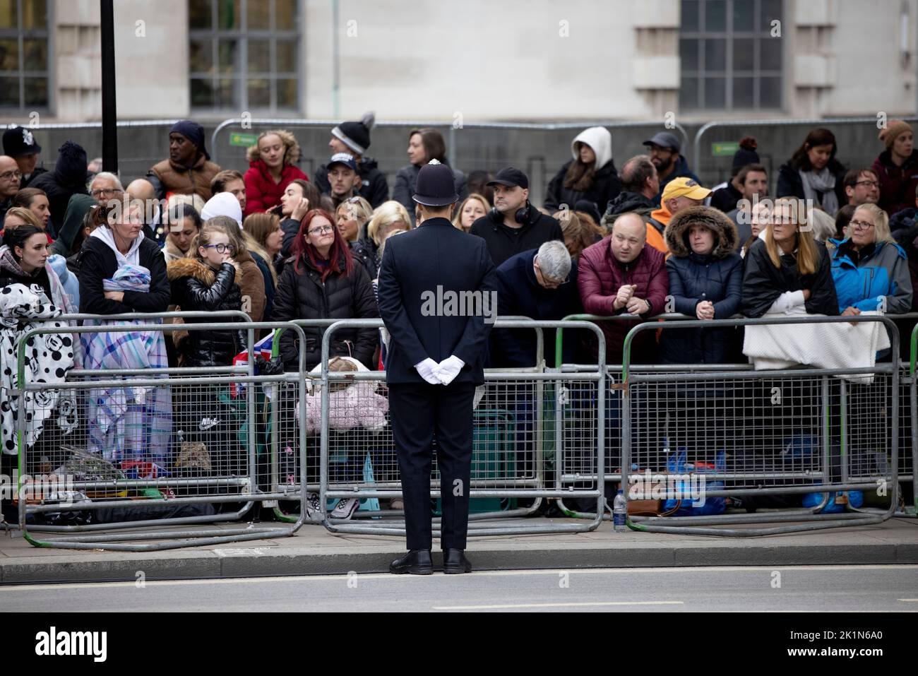 Police officer standing death dead body hi-res stock photography and ...