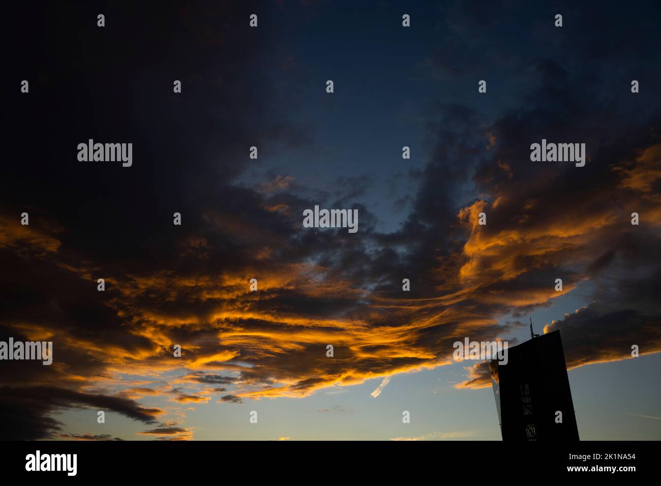 19 September 2022, Hessen, Frankfurt/Main: The dark silhouette of the ...