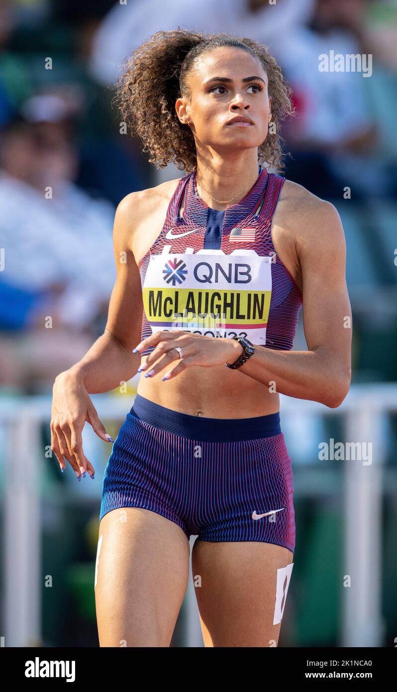 Sydney McLaughlin of the USA competing in the women’s 400m hurdles at ...