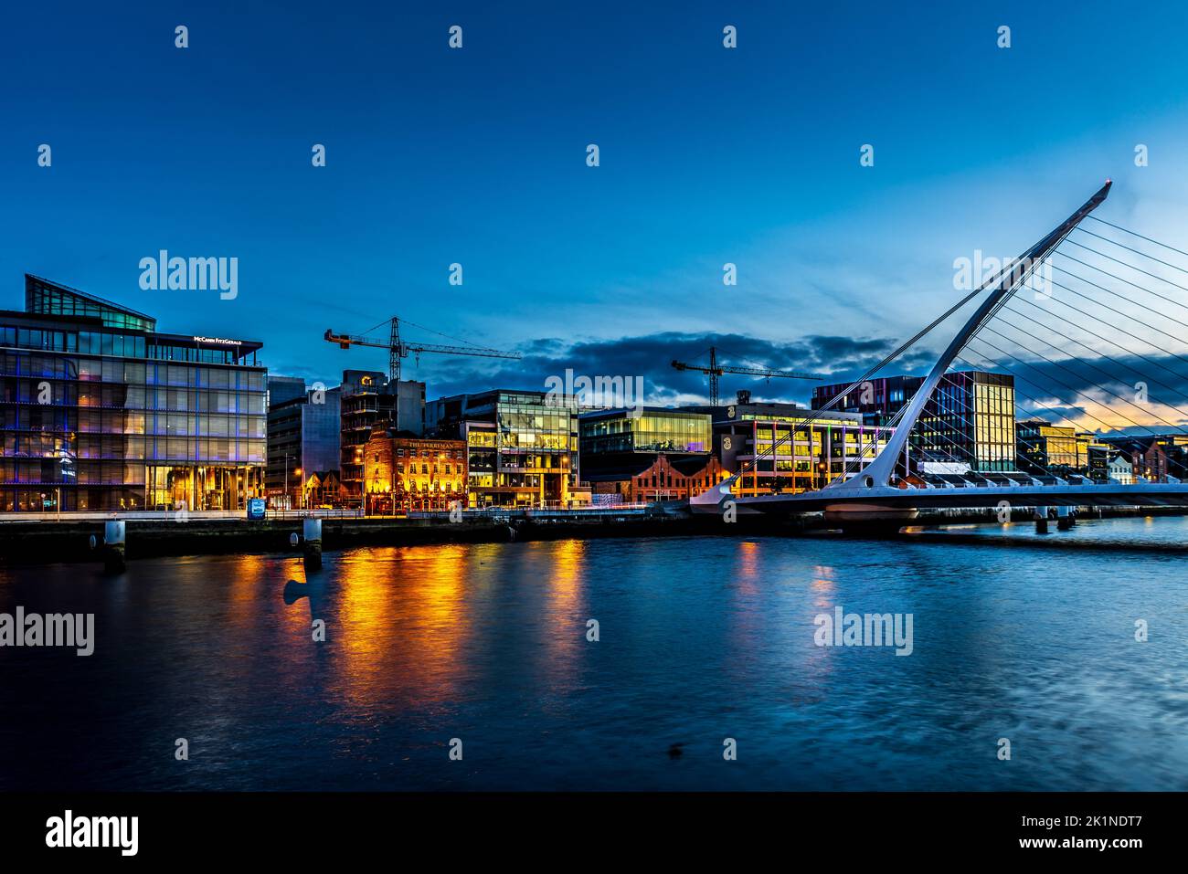 Samuel Beckett Bridge at night Dublin Ireland Stock Photo - Alamy