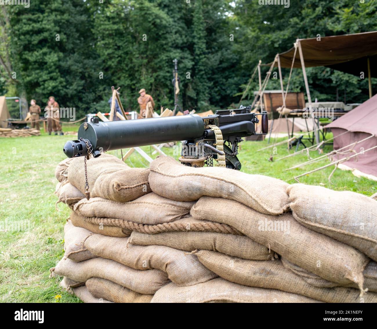 59. Decommission ex military sub machine sten gun and clip behind ...