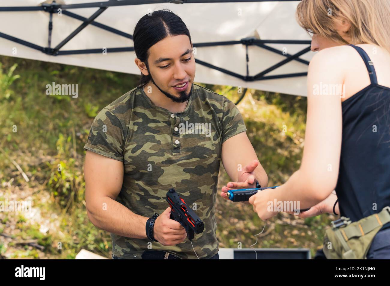 Bearded police officer hi-res stock photography and images - Alamy