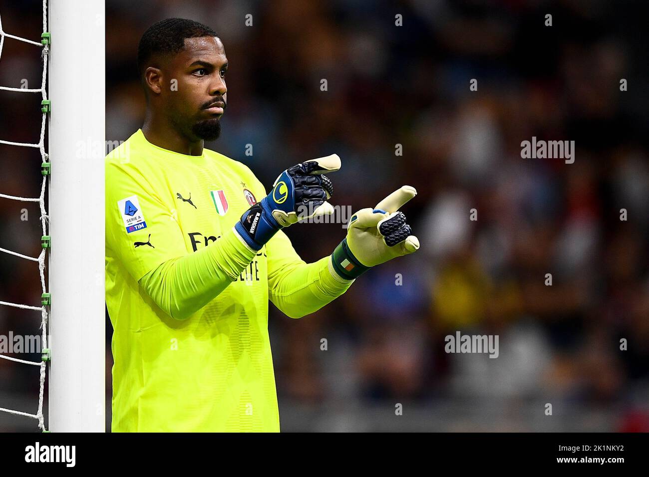 Mike maignan ac milan hi-res stock photography and images - Alamy