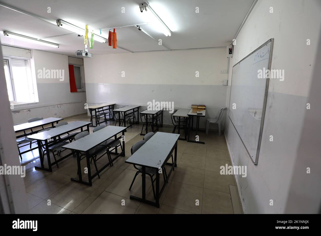 Palestinian classrooms jerusalem hi-res stock photography and images ...