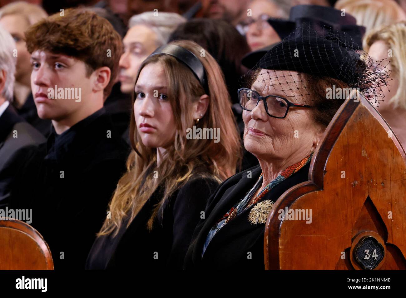 Margaret Trudeau, mother of Prime Minister Justin Trudeau, with grand ...