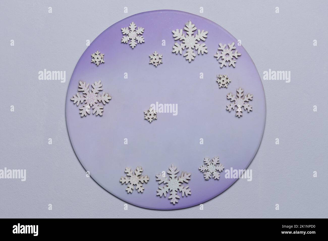 Purple snowflakes banner christmas hi-res stock photography and images ...