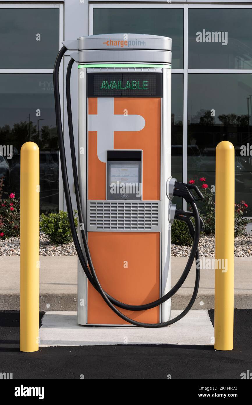Noblesville - Circa September 2022: ChargePoint EV Charging Station ...