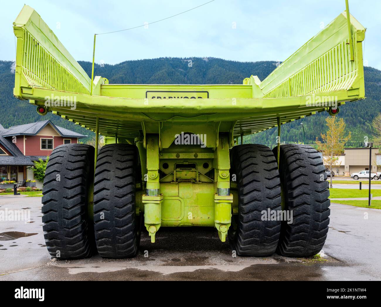 Titan T33-19 Truck; largest truck ever built; on display in Sparwood ...