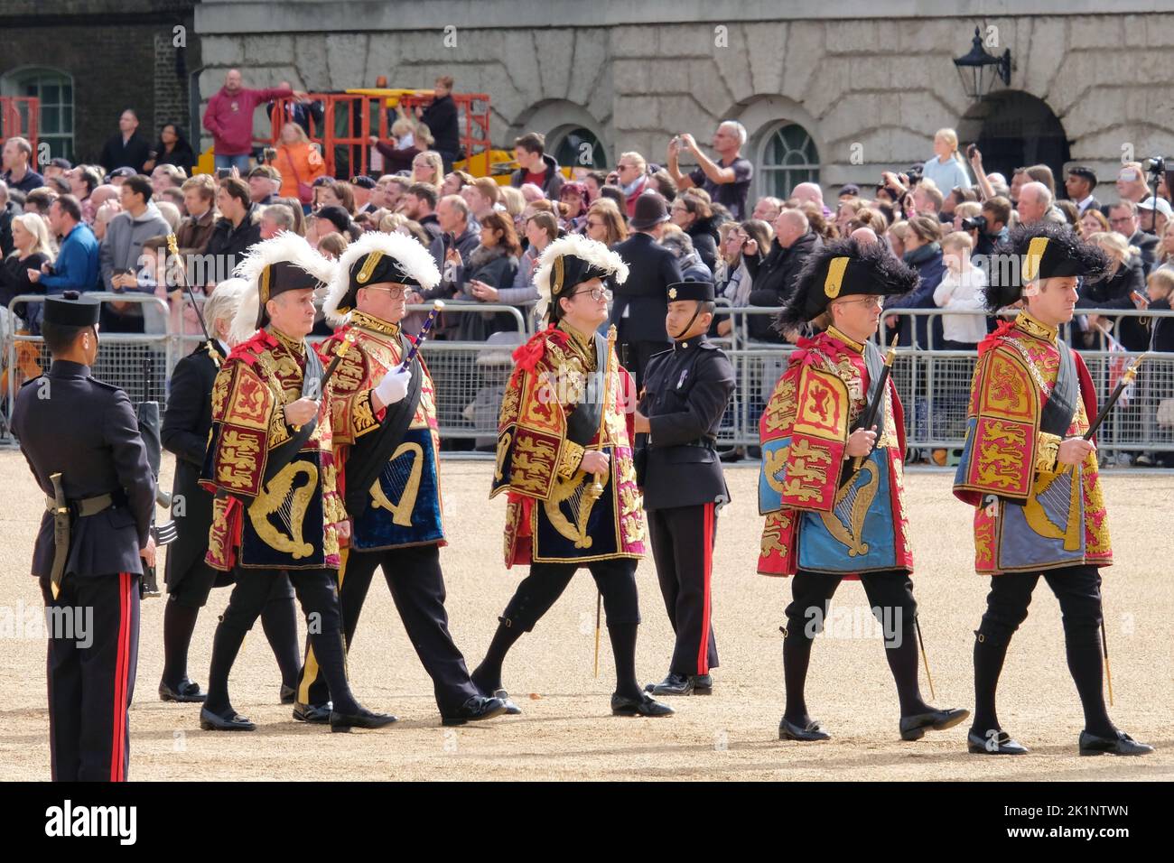 Queen elizabeth ii burial procession hi-res stock photography and ...