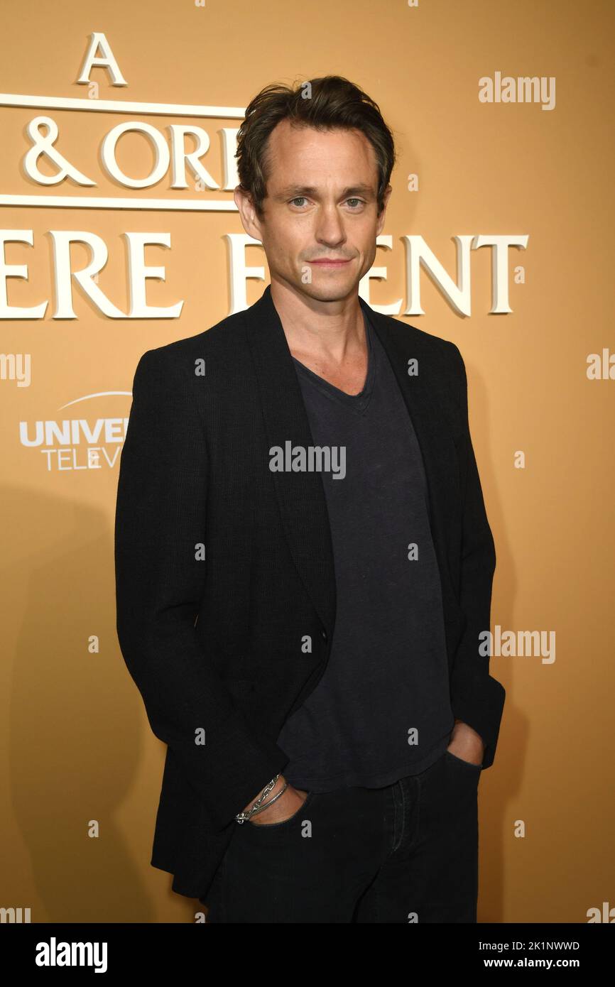 Hugh dancy law and order hi-res stock photography and images - Alamy