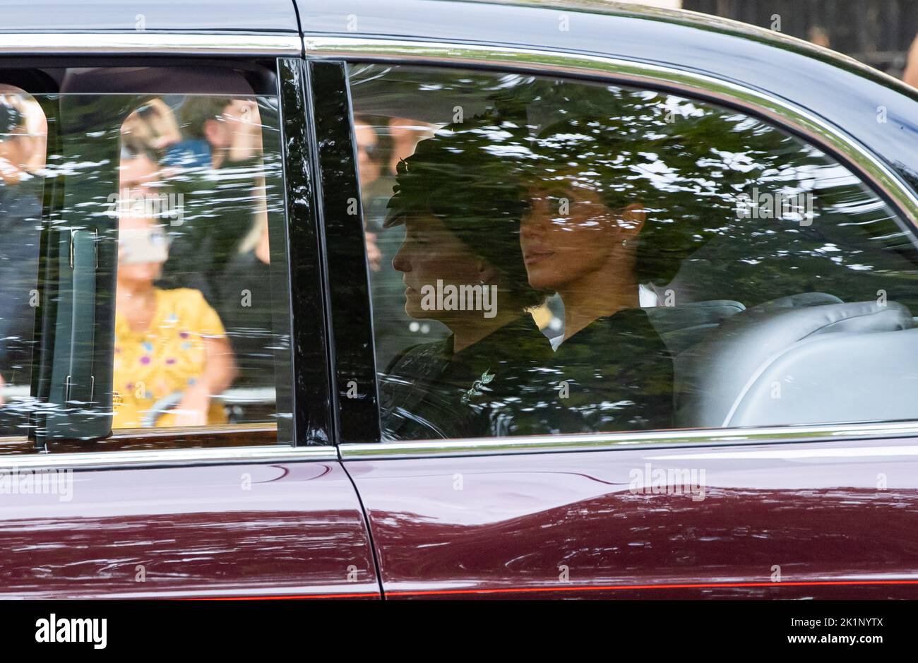 London, UK. 19th Sep, 2022. Meghan, Duchess of Sussex driven down The Mall after the funeral for ...