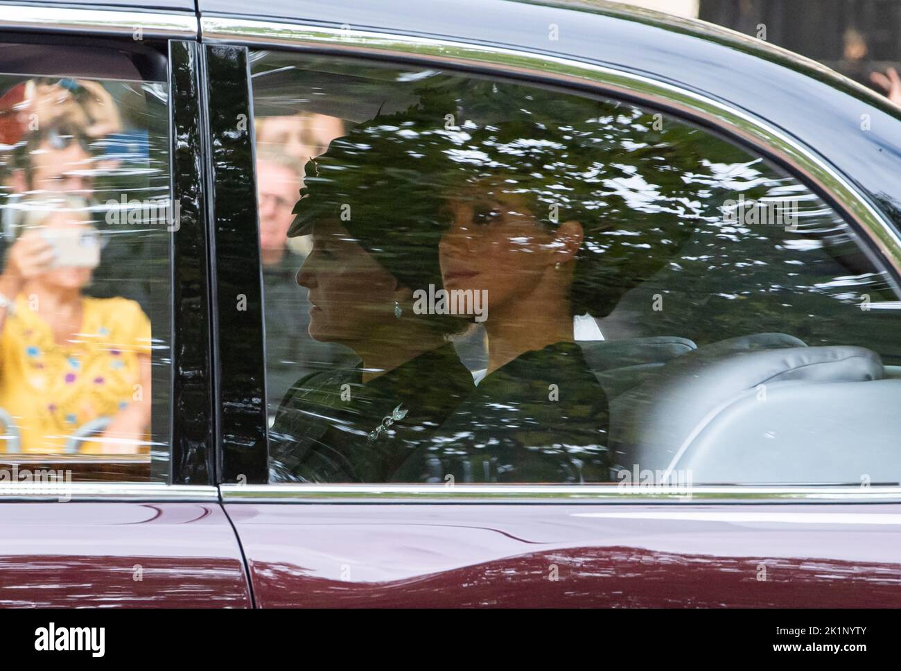 London, UK. 19th Sep, 2022. Meghan, Duchess of Sussex driven down The Mall after the funeral for ...