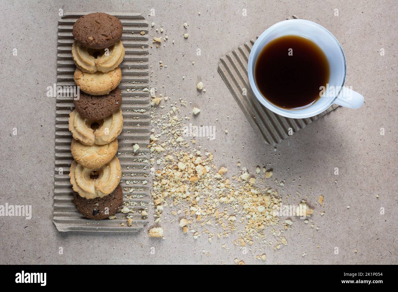 Cookies and snacks are chewed with hot coffee Stock Photo - Alamy