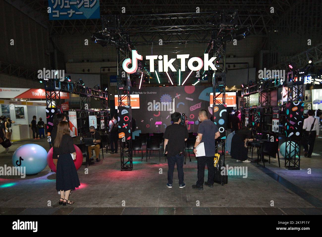 Tiktok booth hi-res stock photography and images - Alamy