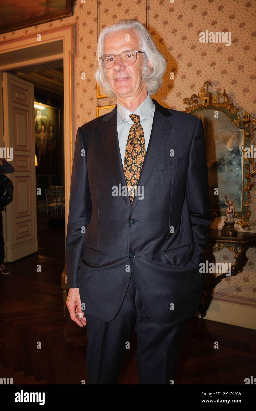 Jacobo fitz james stuart y martinez hi-res stock photography and images ...