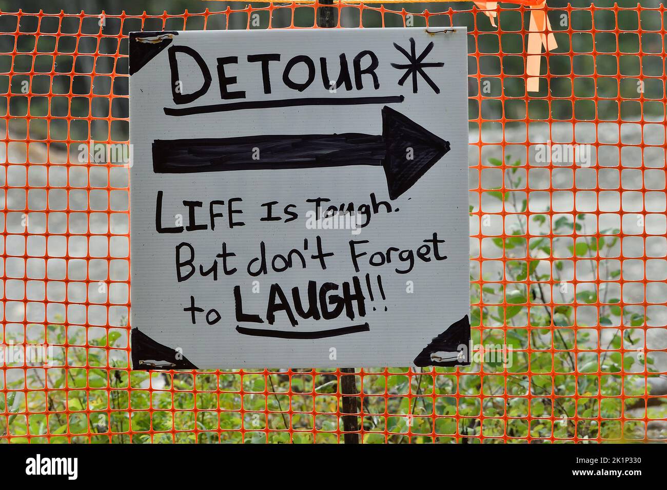 No entry sign detour hi-res stock photography and images - Alamy