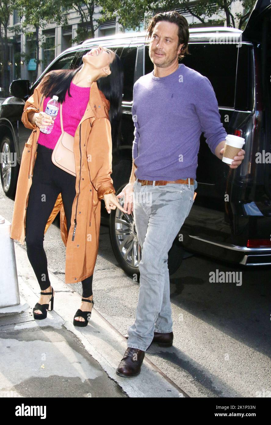 September 19 2022 Elodie Yung, Oliver Hudson at Sherri Shepherd Show to ...