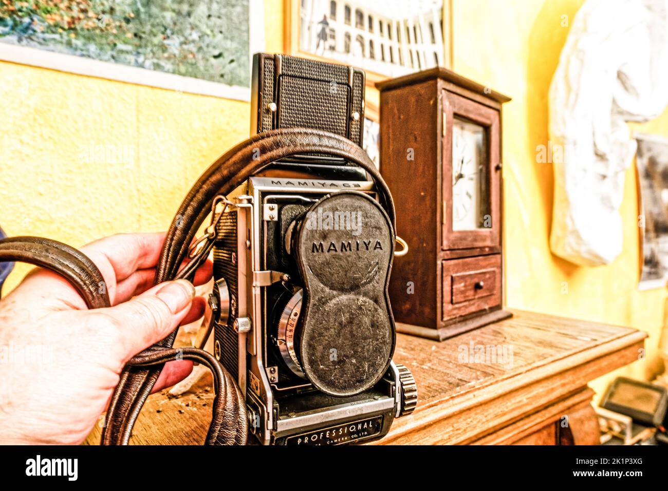 Old Kamera Mamiya c3 Stock Photo - Alamy