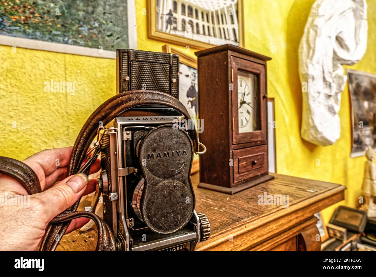 Mamiya c3 hi-res stock photography and images - Alamy