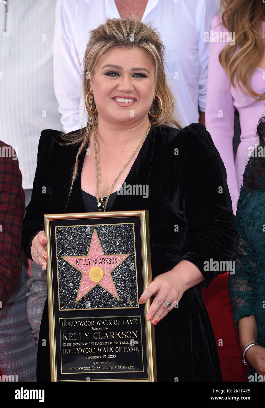 Hollywood, USA. 19th Sep, 2022. Kelly Clarkson at her Hollywood Walk of ...
