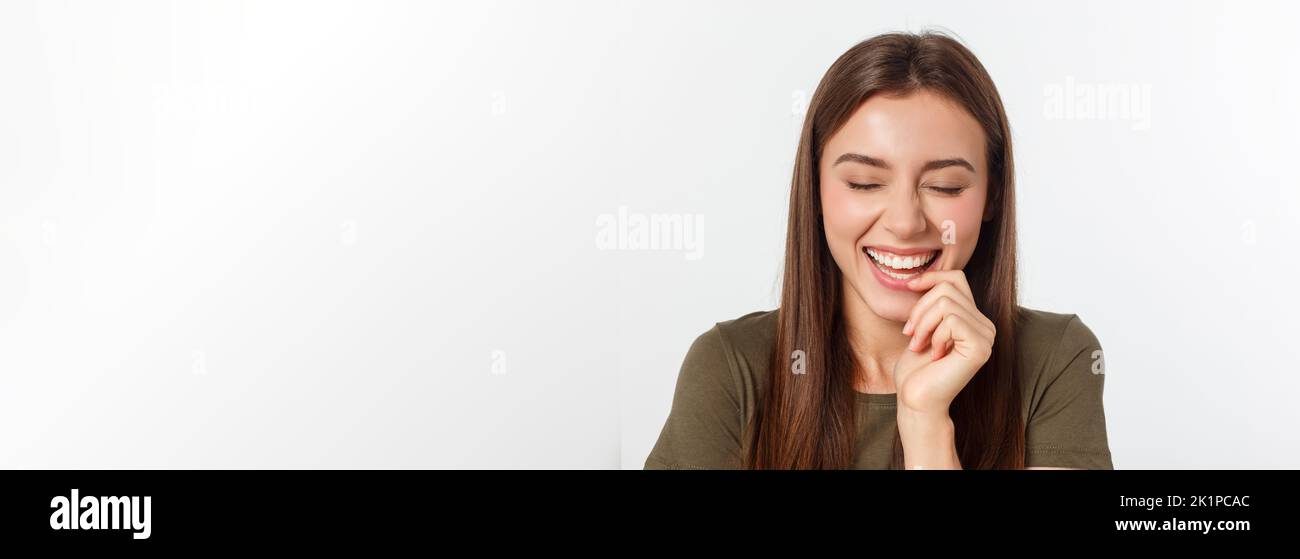 Portrait joyful outgoing woman likes laugh out loud not hiding emotions ...