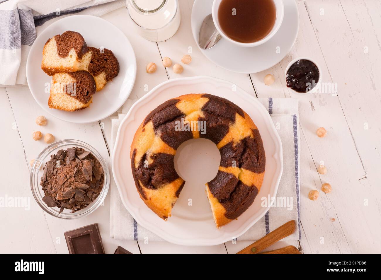 Flan ring hi-res stock photography and images - Alamy