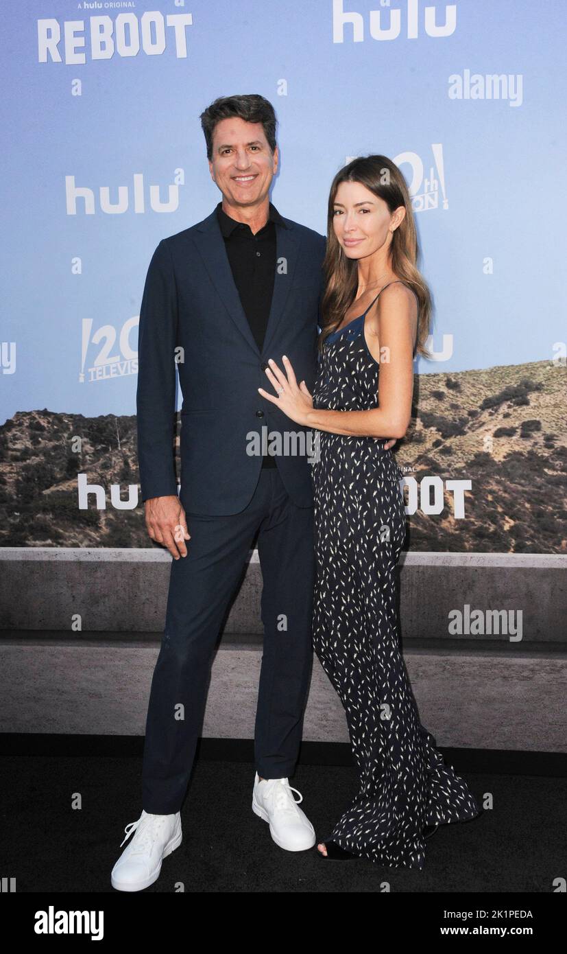Los Angeles, CA. 19th Sep, 2022. Steven Levitan, wife at arrivals for ...