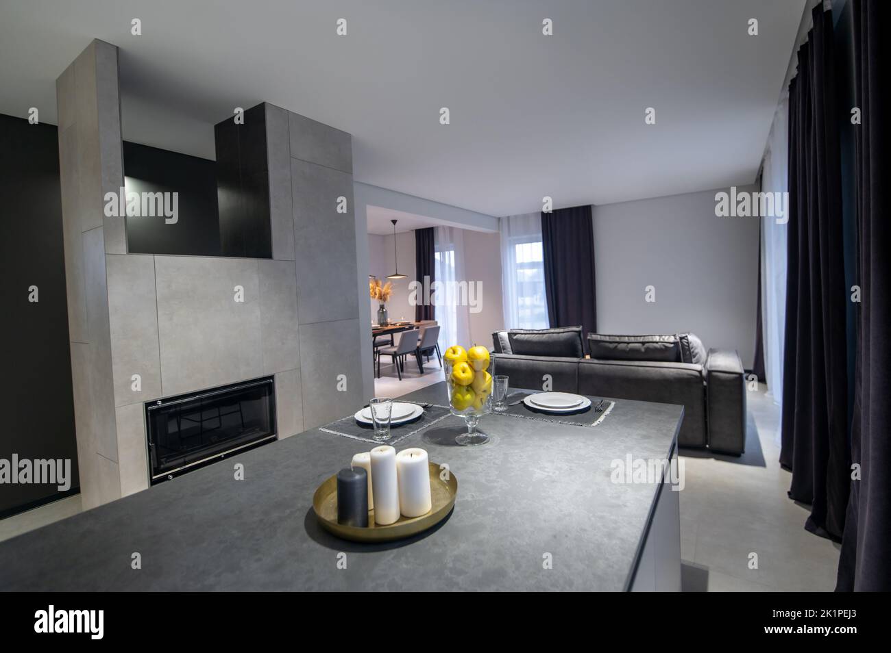 Studio flat hi-res stock photography and images - Alamy