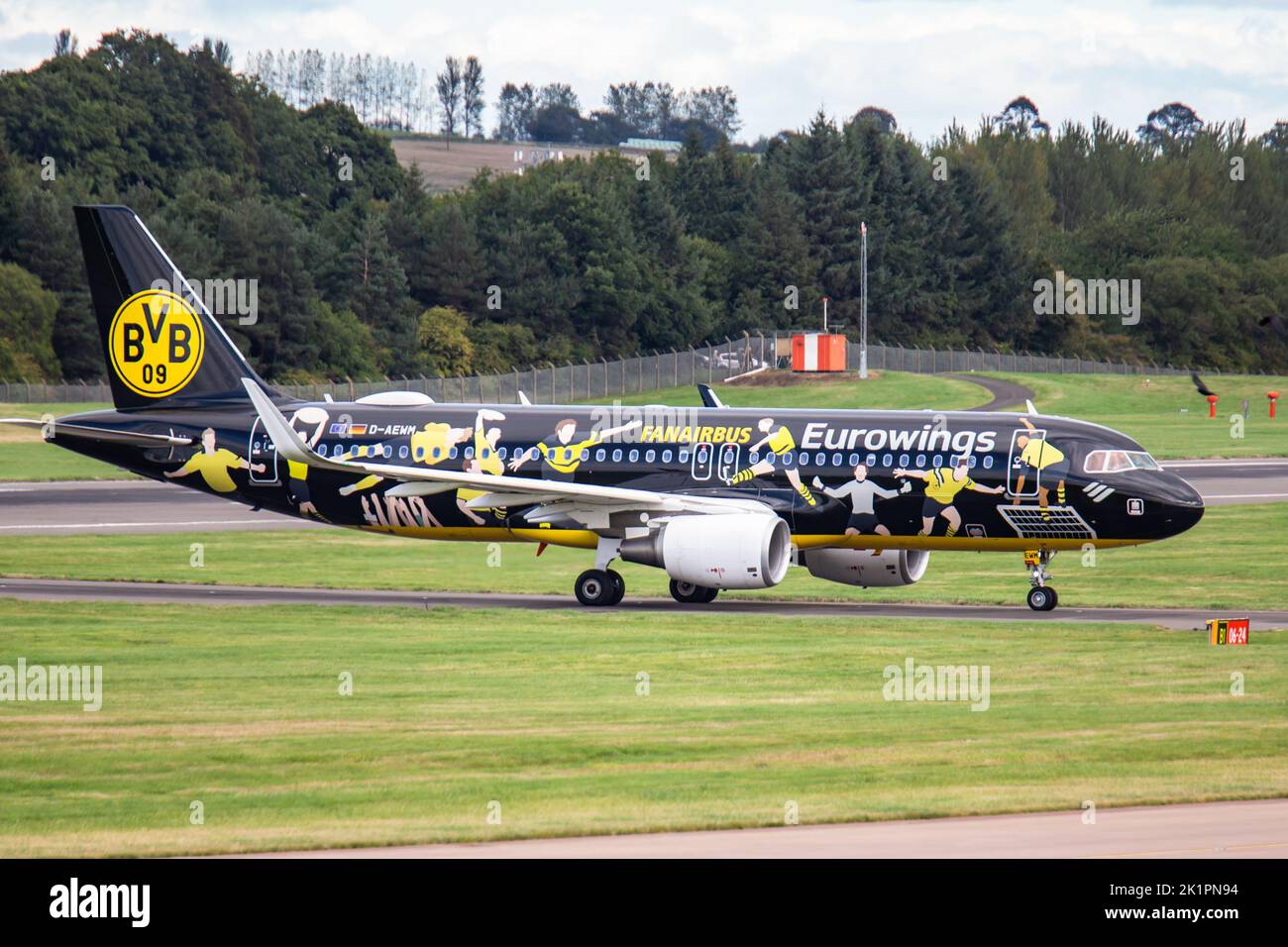 Airplane livery hi-res stock photography and images - Alamy