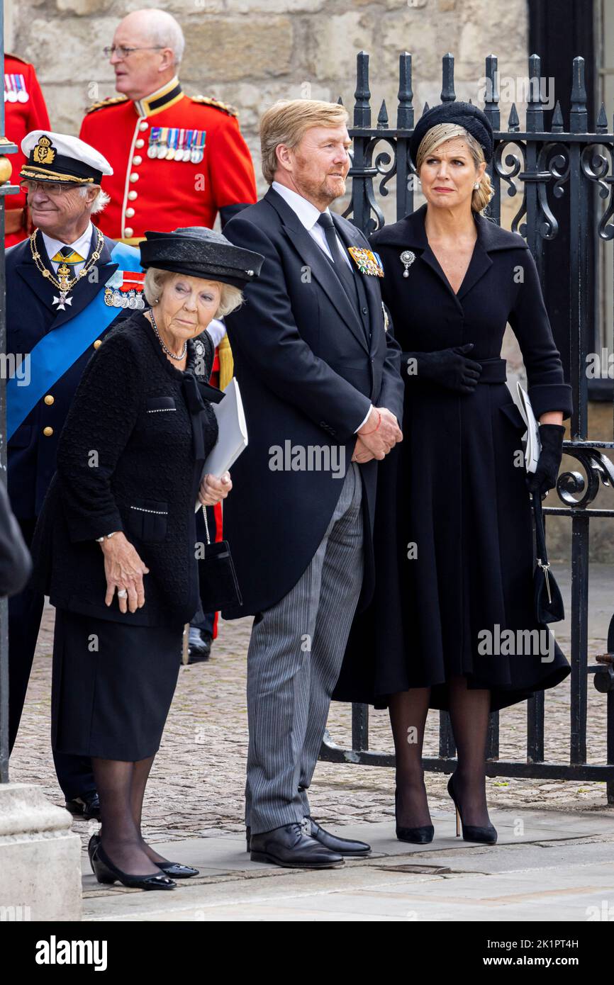 LONDON - King Willem-Alexander, Queen Maxima and Princess Beatrix of The Netherlands at the ...