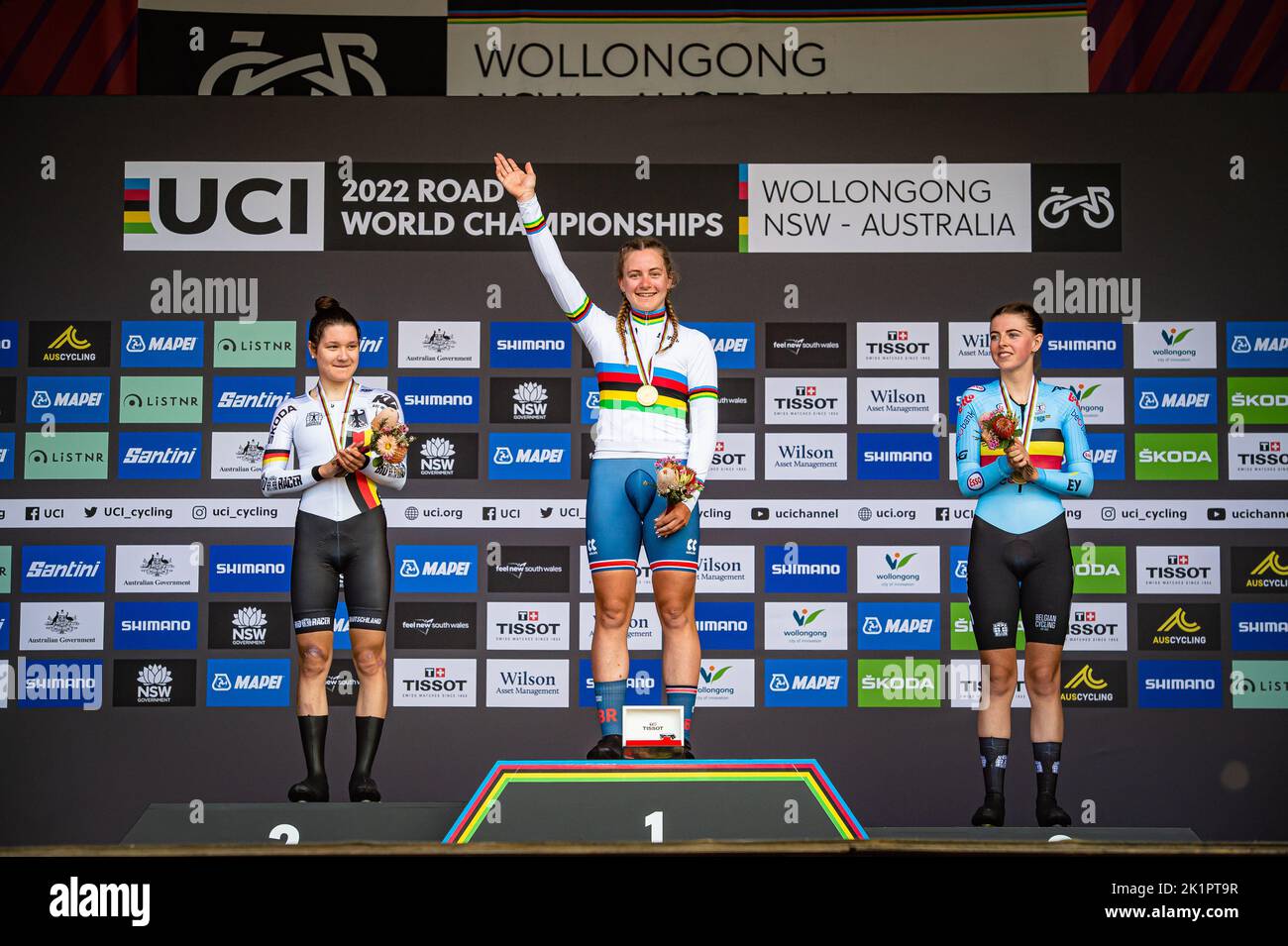 1 general notes formate award ceremony medal ceremony podium hi-res ...