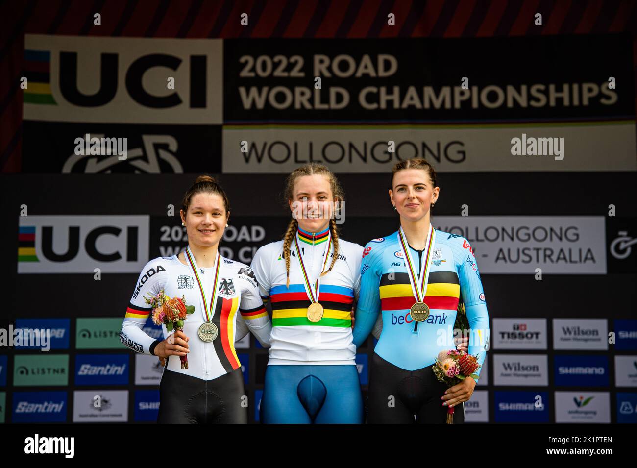 1 general notes formate award ceremony medal ceremony podium hi-res ...