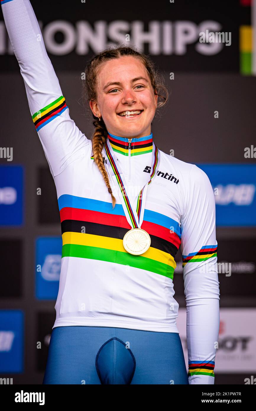 WOLLONGONG, AUSTRALIA - SEPTEMBER 20: BACKSTEDT Zoe during the 2022 UCI ...