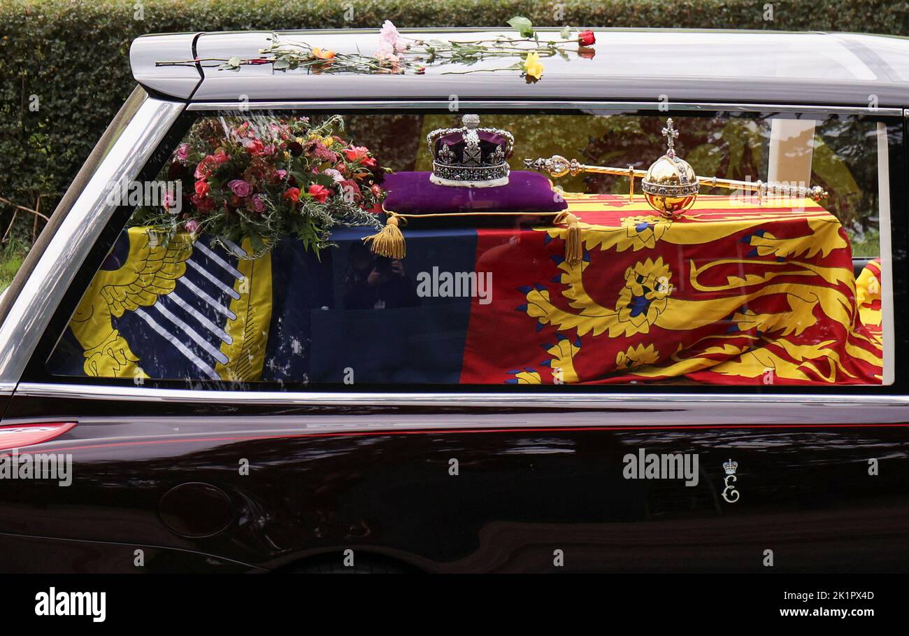 The State Hearse carrying the coffin of Queen Elizabeth II, draped in ...