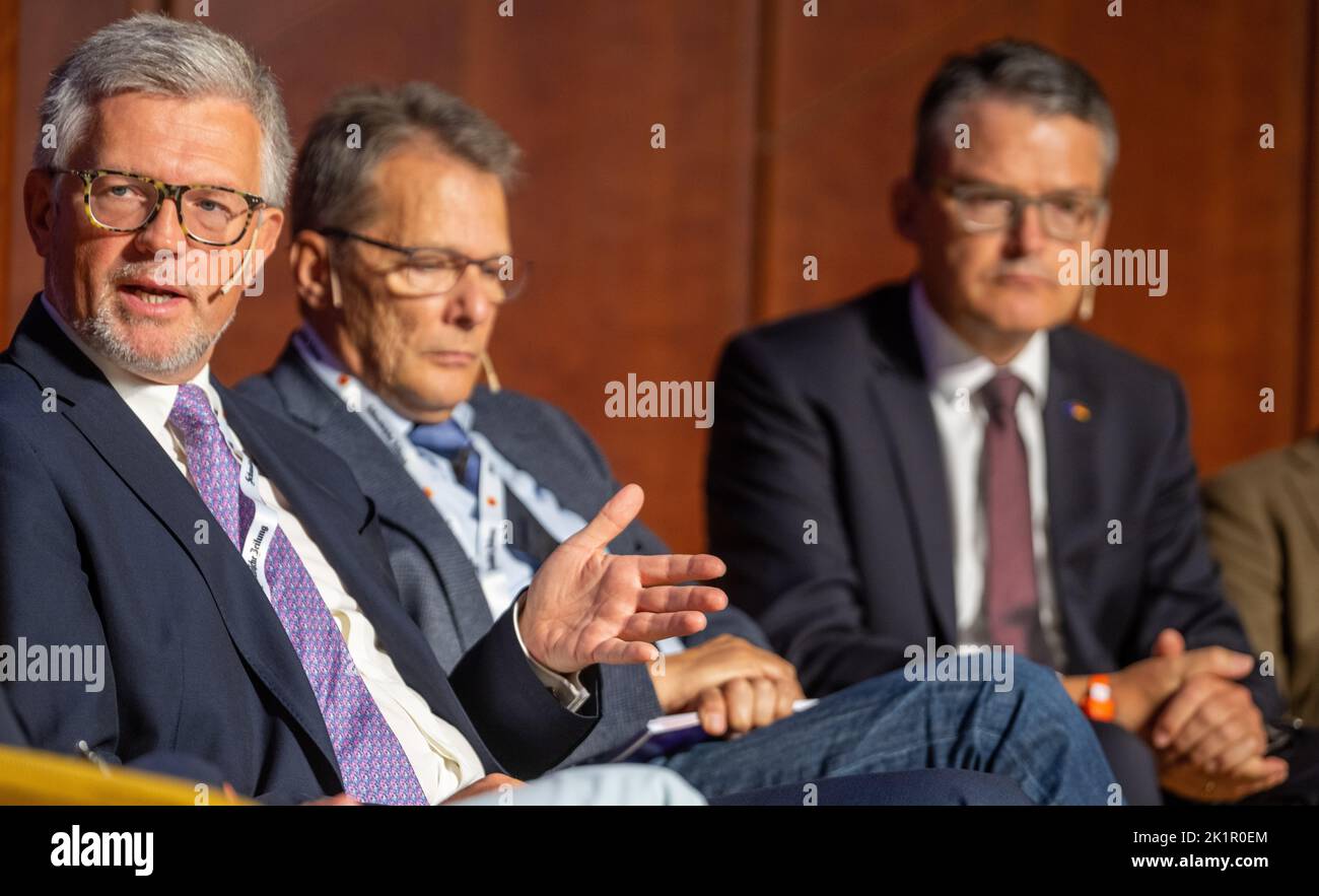 Friedrichshafen, Germany. 20th Sep, 2022. At the Lake Constance ...