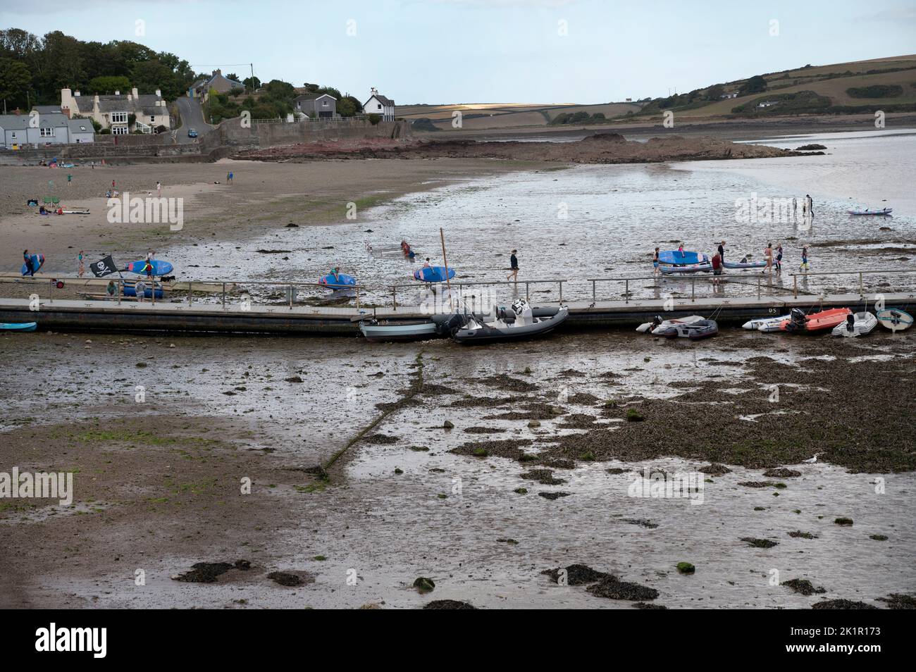 Village of pontoon beach hi-res stock photography and images - Alamy
