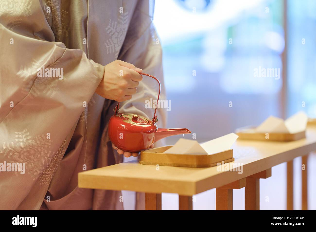 Japan sake wedding hi-res stock photography and images - Alamy