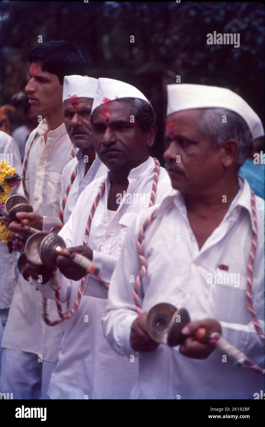 Manjira Players on Festival Rally, Maharashtra Stock Photo - Alamy