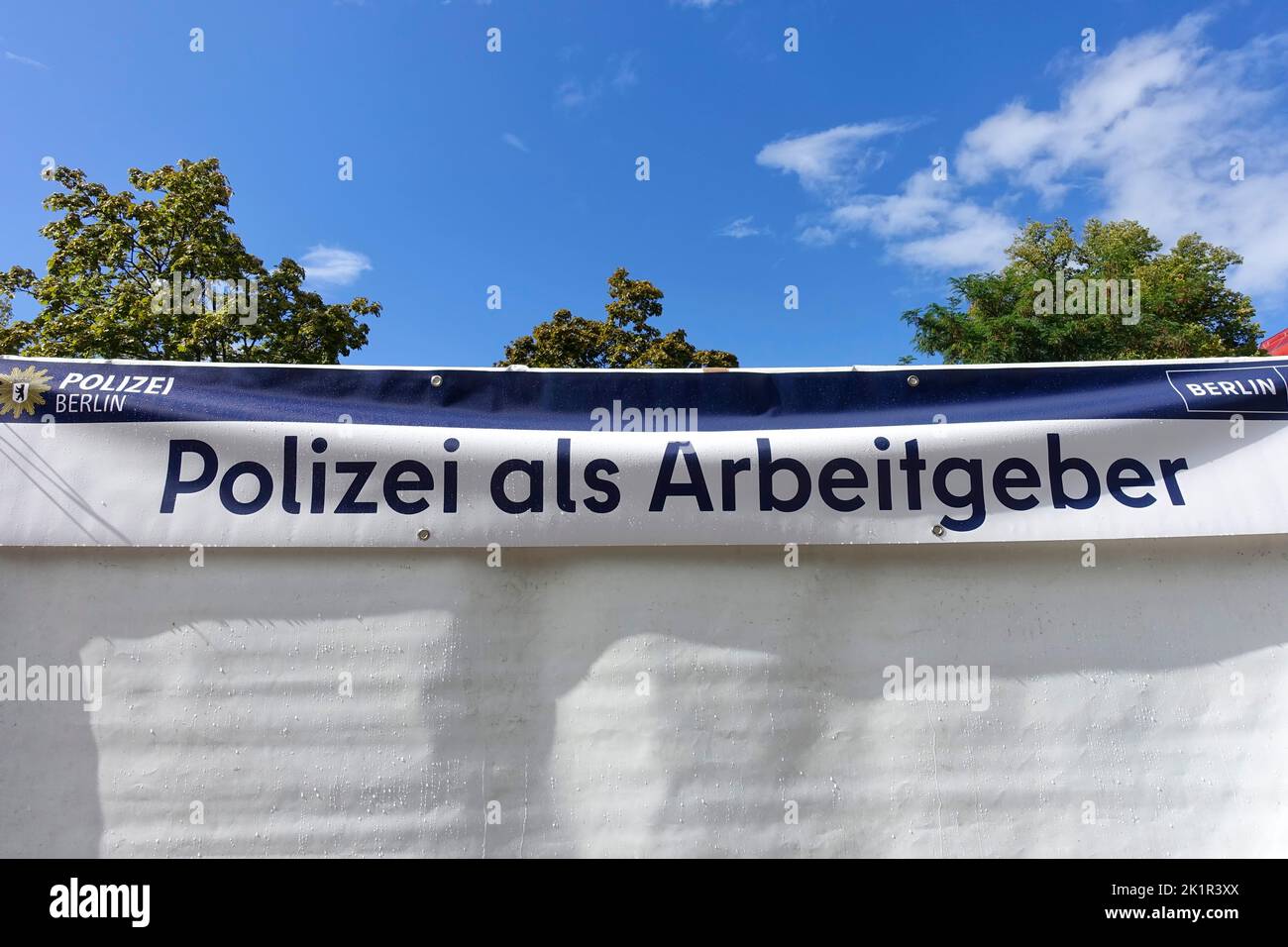 Taskmaster logo hi-res stock photography and images - Alamy