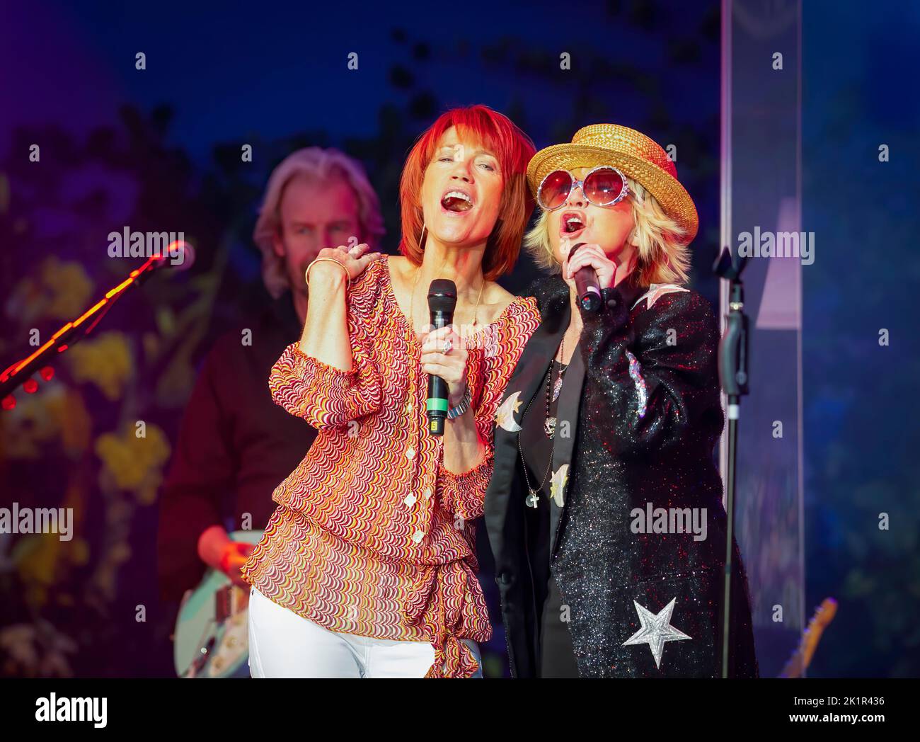 Singers Kiki Dee and Lulu performing live at the Llangollen ...