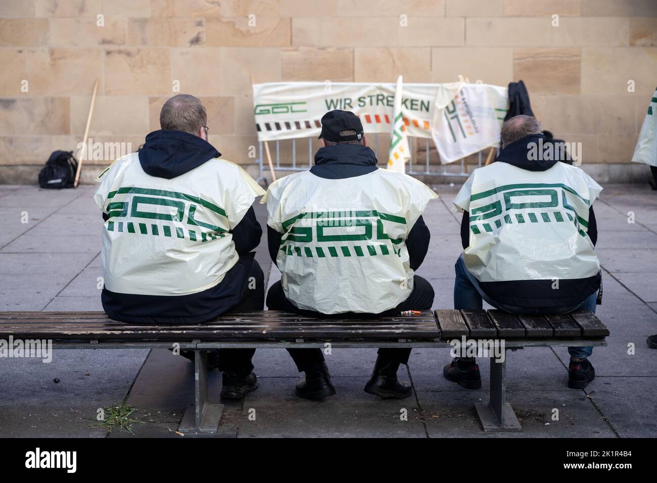 Heilbronn, Germany. 20th Sep, 2022. Participants of a warning strike of ...