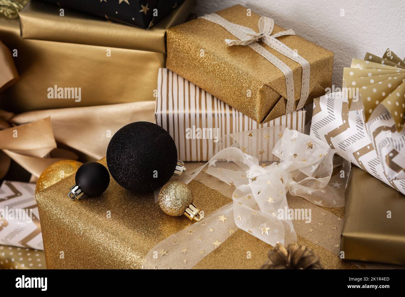Preparations for the holiday, for dressing the Christmas tree, black ...