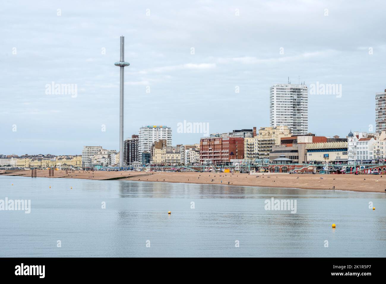 Brighton, September 19th 2022: Brighton seafront on a clear calm ...