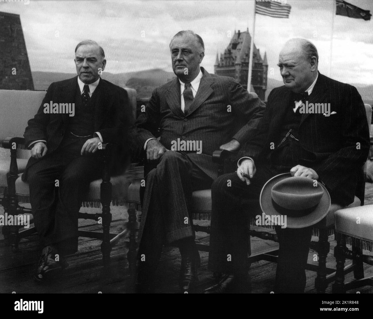 Winston Churchill with Canadian Prime minister, Mackenzie King and ...