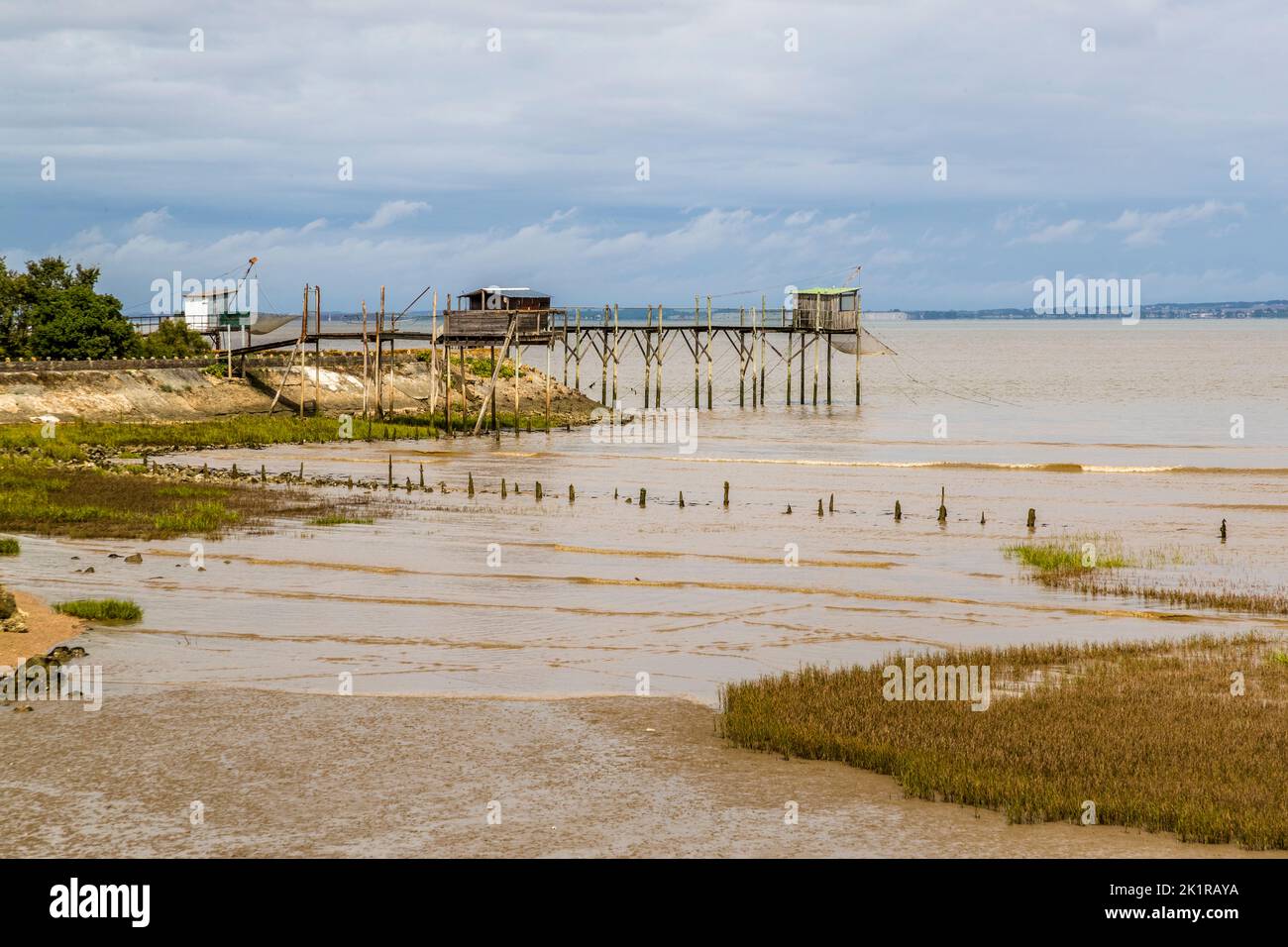 Le Carrelet are called the fishing huts on stilts at the mouth of the ...