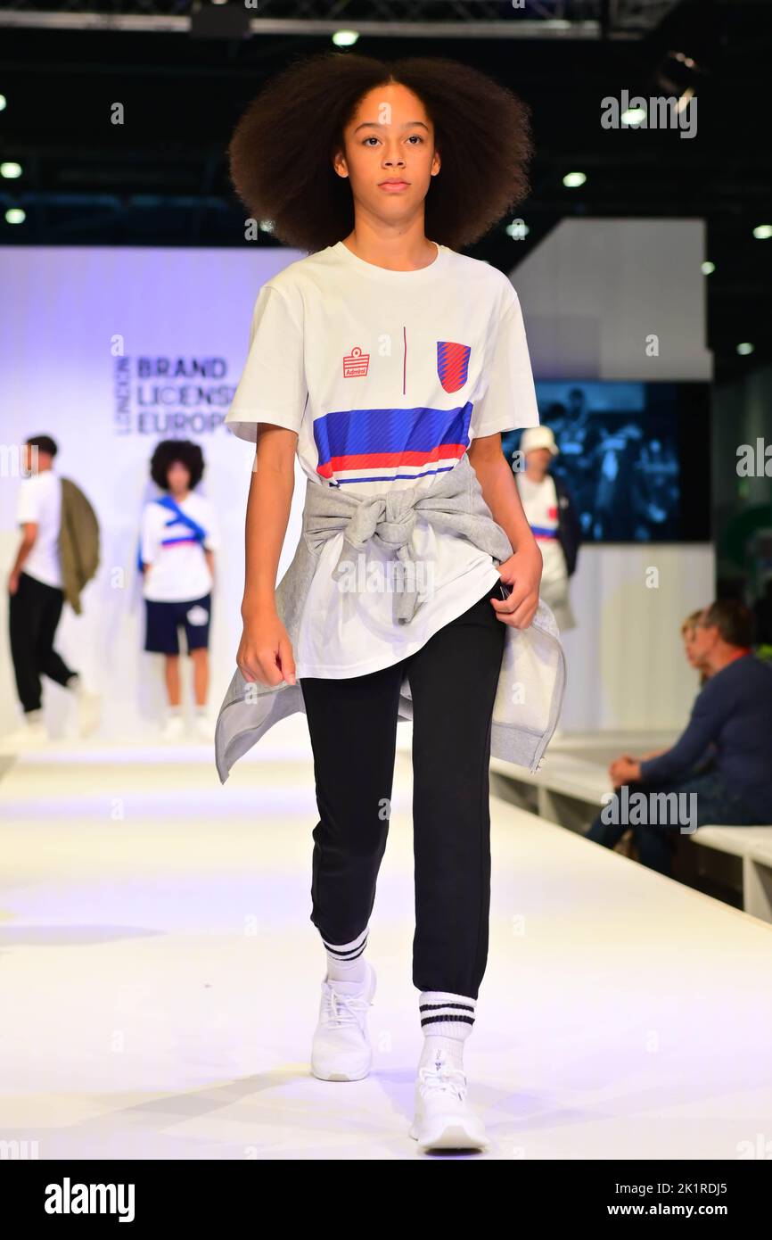 London, UK. 20th Sep, 2022. Kornit Digital catwalk show at Brand ...
