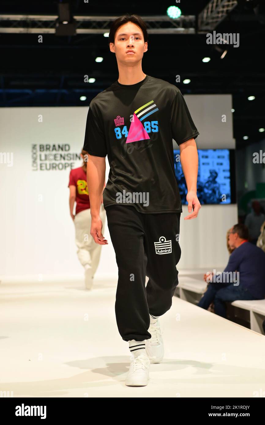 London, UK. 20th Sep, 2022. Kornit Digital catwalk show at Brand ...