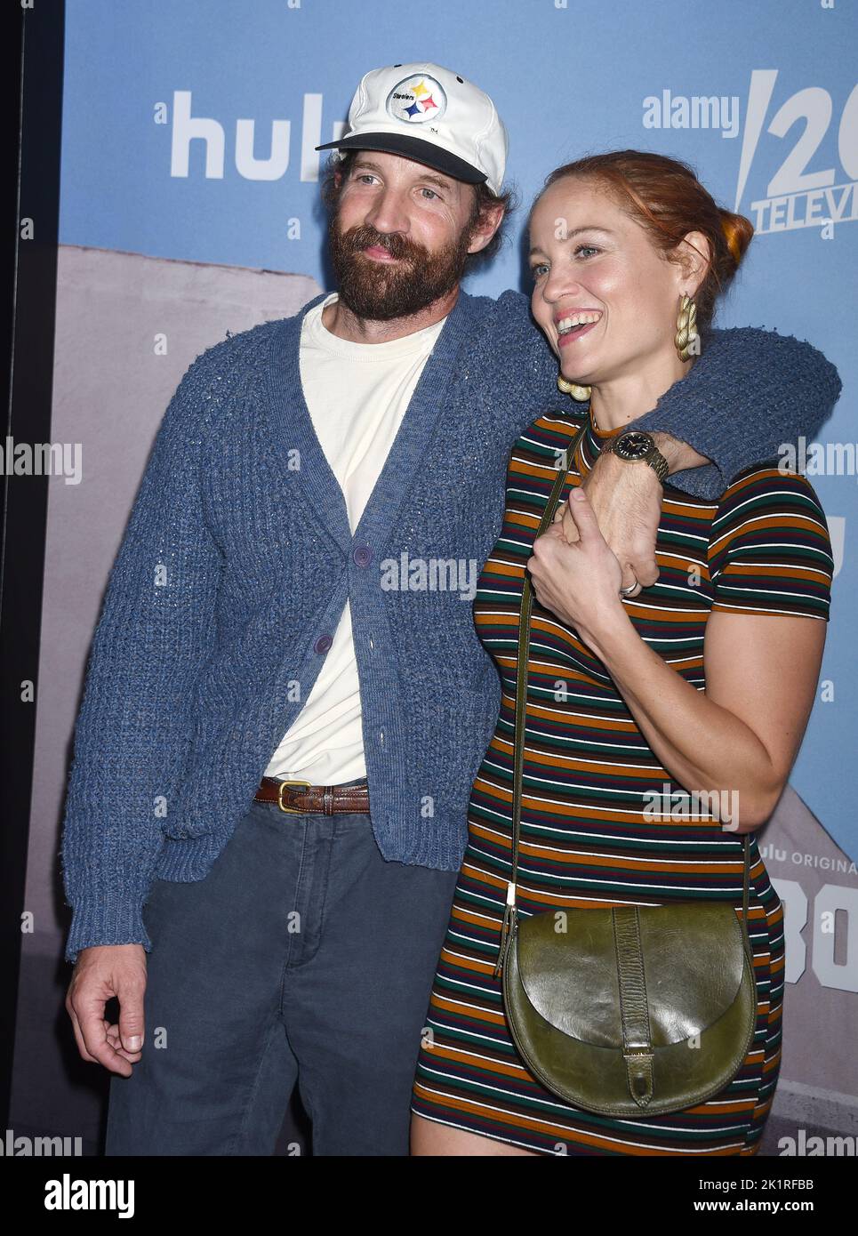 Los Angeles, USA. 19th Sep, 2022. Cole Maness and Erika Christensen ...