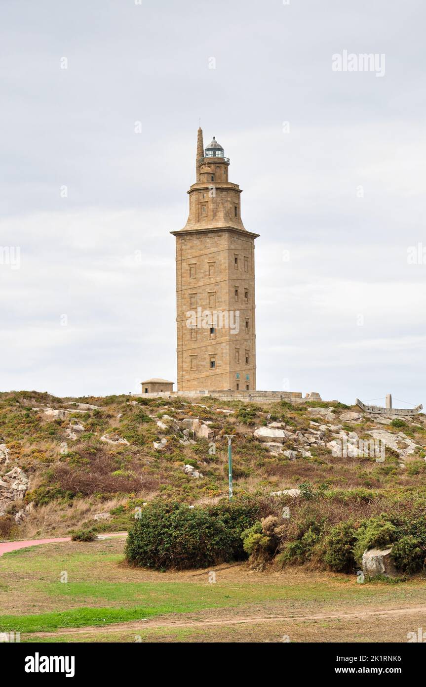 The Tower of Hercules (Torre de Hércules) the oldest extant lighthouse ...